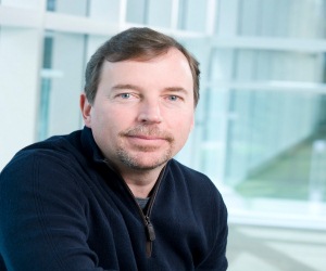 Yahoo'nun yeni CEO'su Scott Thompson - Digital Age